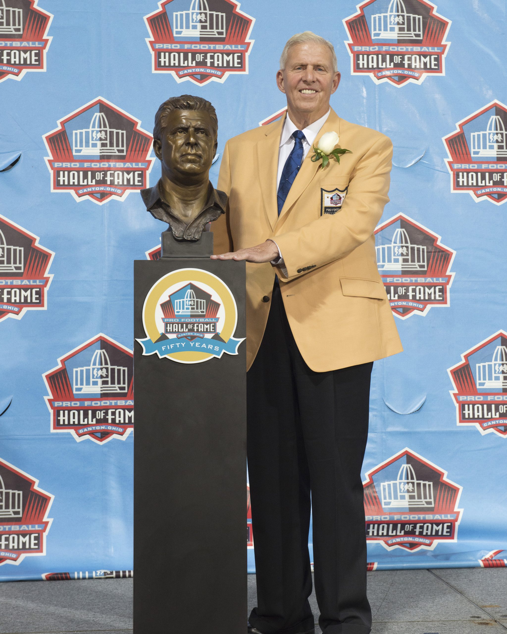 Parcells to Receive the Coveted Red Jacket | The Patriots Hall of Fame